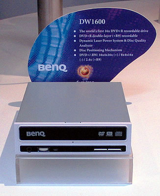 CeBIT 2004 Exhibition - Printer Friendly version